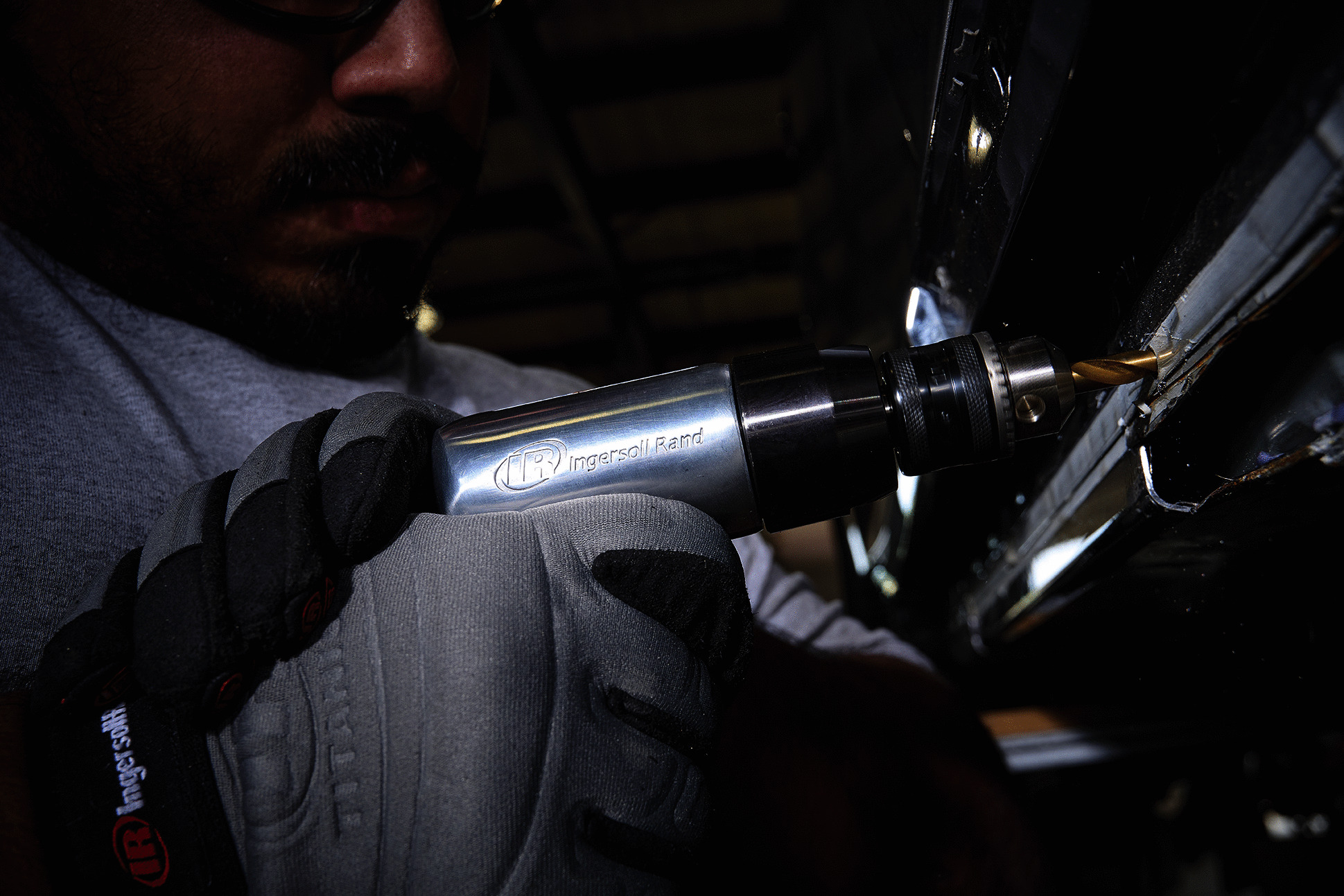 Ingersoll Rand 7802RA 3/8" Light Weight Air Powered Drill | Heamar